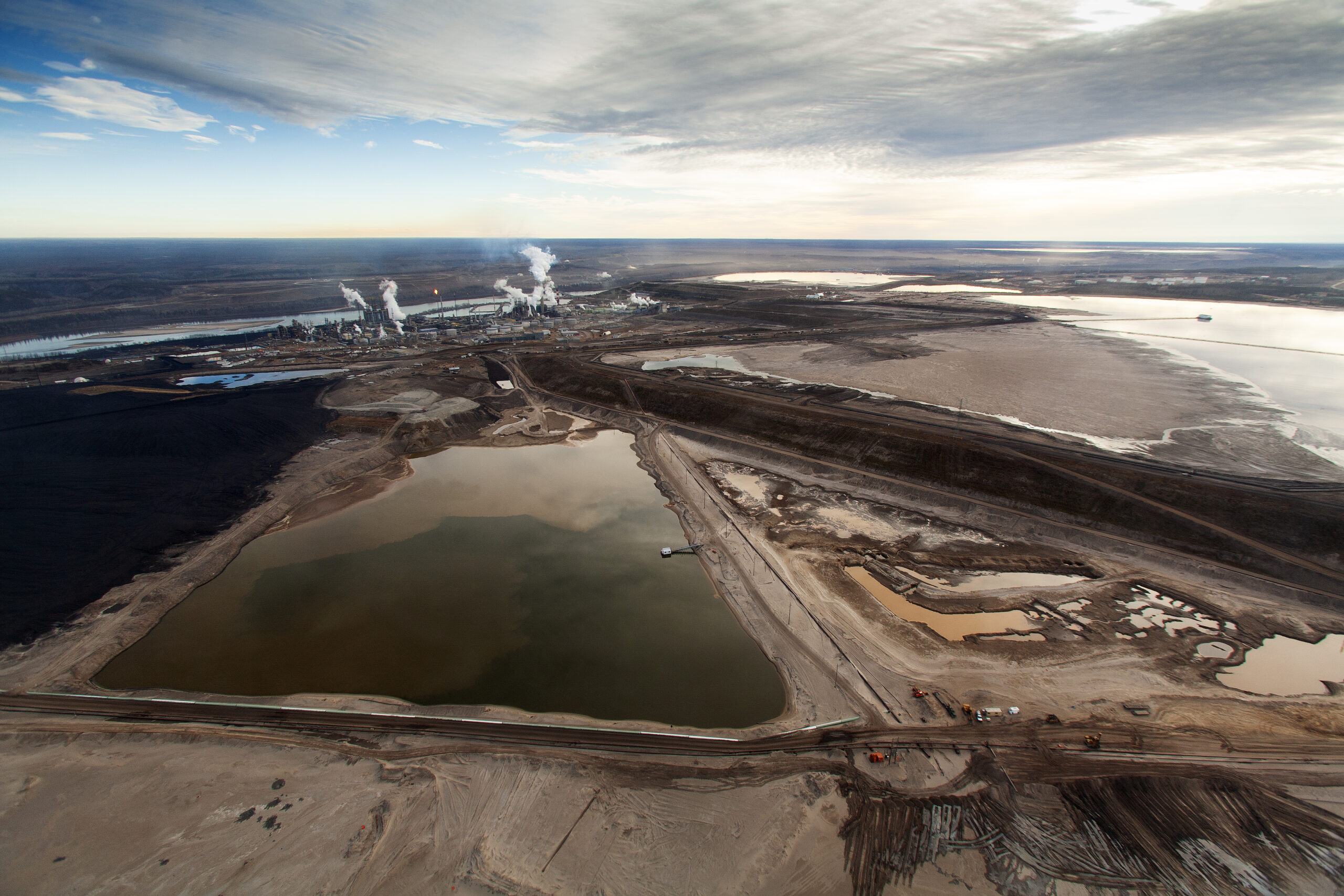 oil sands tailings ponds - Thoughtful Journalism About Energy's Future